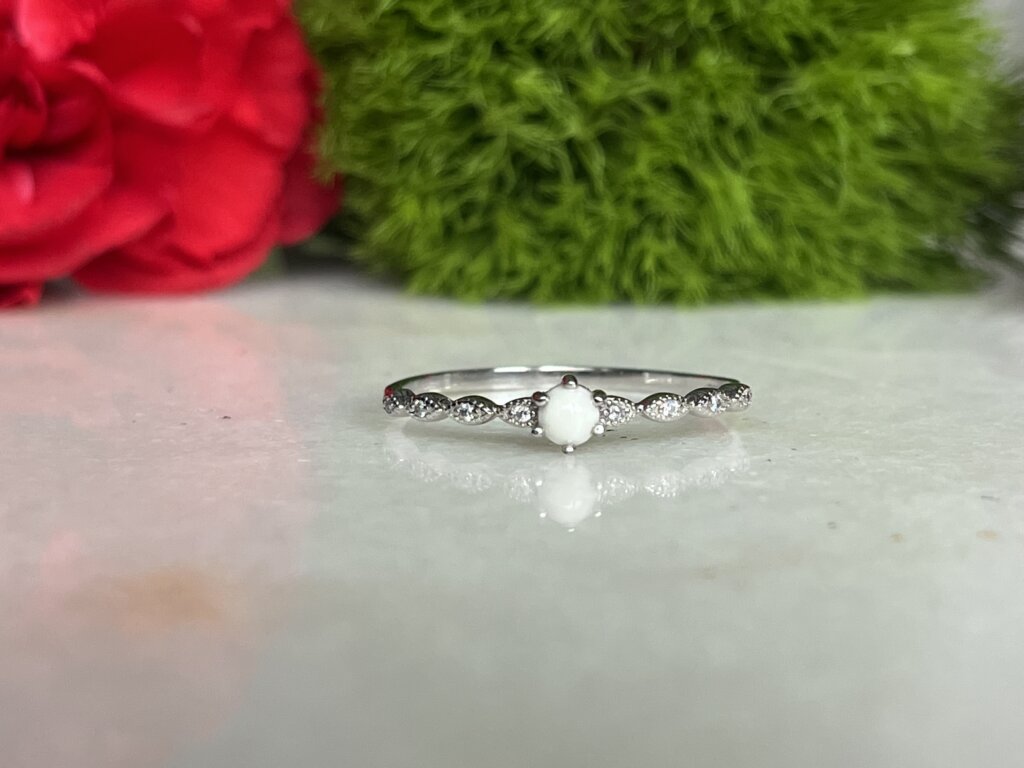 Alanis Ring - Timeless Treasures of Kentucky